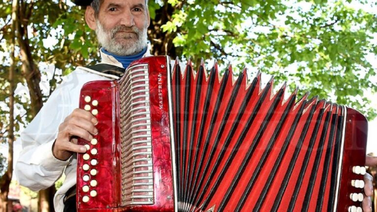 Murió Eduardo “Moni” Encina, acordeonista popular y símbolo del chamamé ...